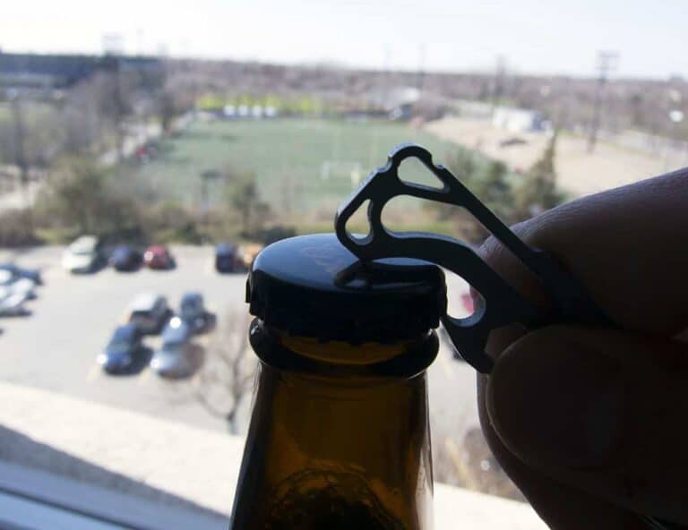 Pickpocket - The Ultimate Pocketclip And Bottle Opener?