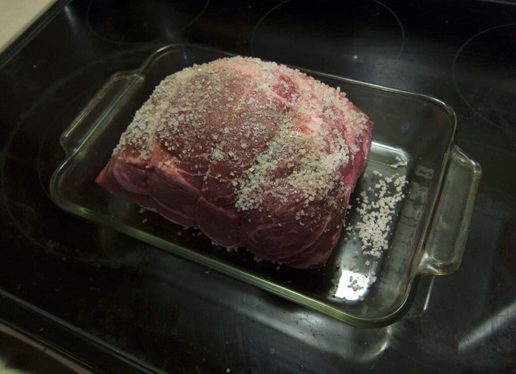 How To Make Roast Beef The Smart Way -- A Recipe Anyone Can Handle