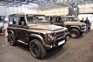 Land Rover Defender 'Flying Huntsman' 6x6 By Kahn Design