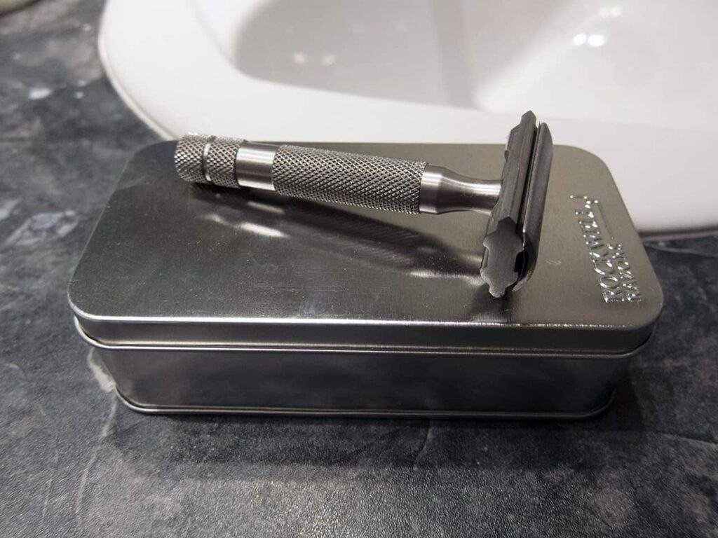 You Should Shave With A Safety Razor...