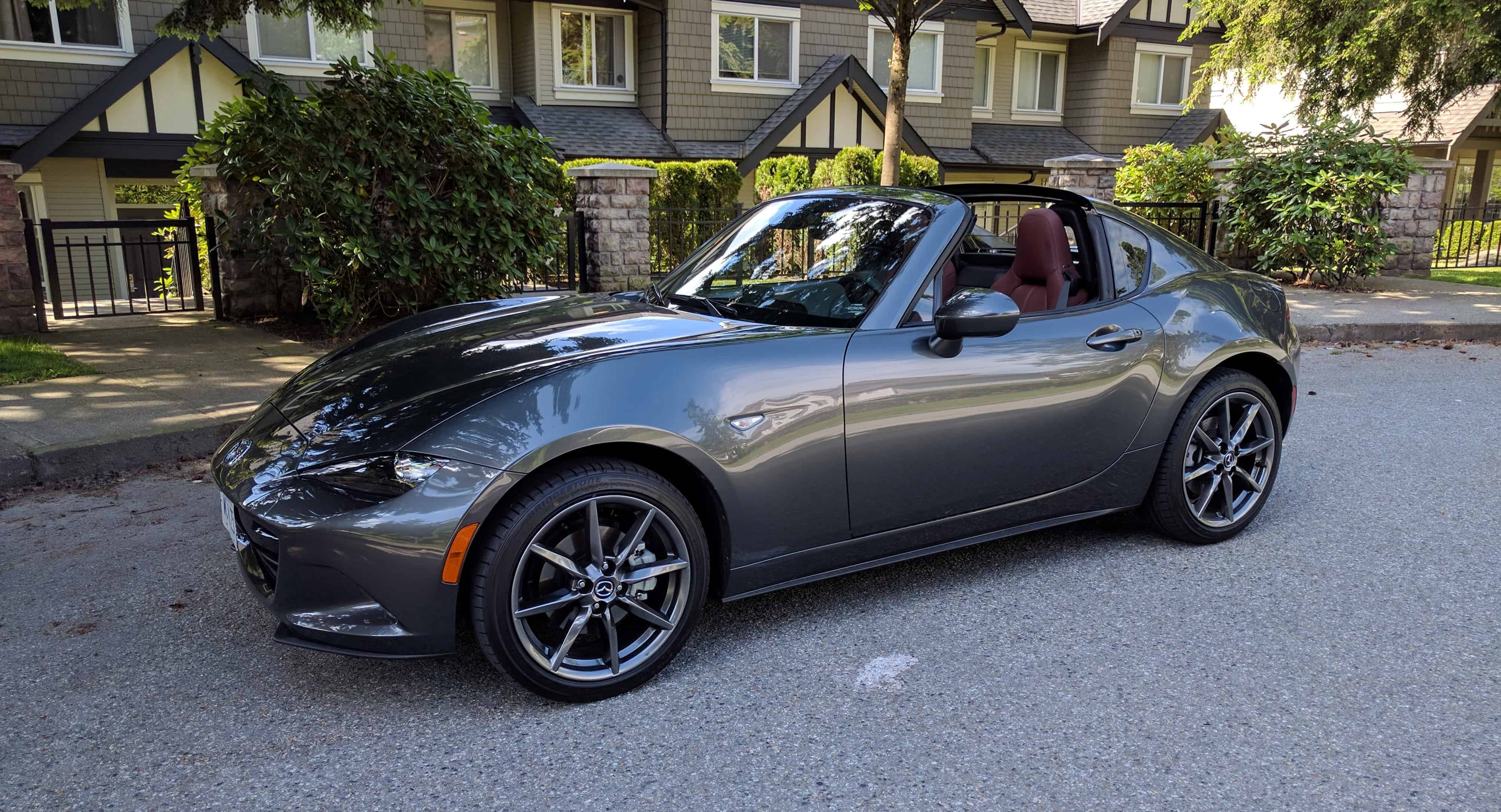 Convertible in Canadian Winter: 2019 Mazda MX-5 RF Review