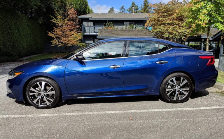 A FWD Sports Sedan? 2018 Nissan Maxima Platinum Review
