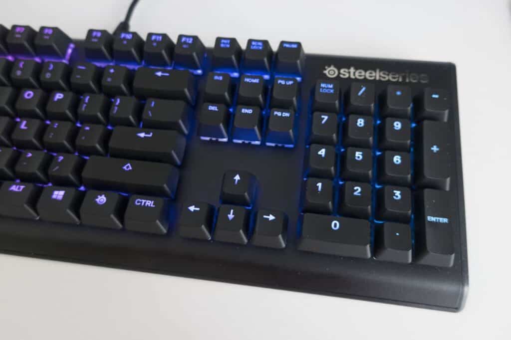 The Steelseries Apex M750 Mechanical Keyboard Review