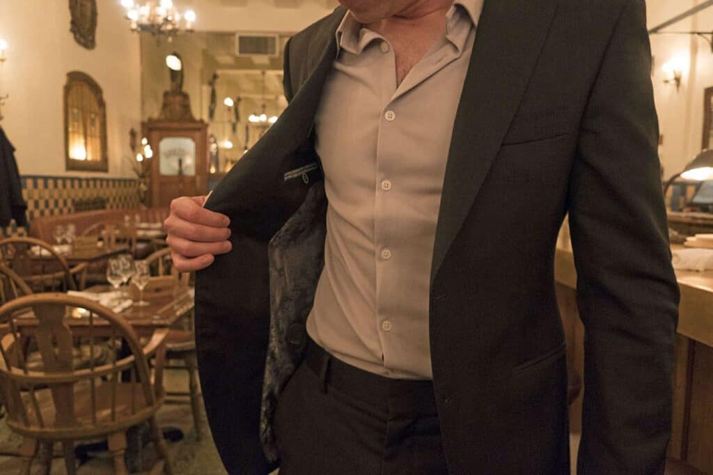 Hands On: Suitablee Custom Suits Review - Finding What Fits You