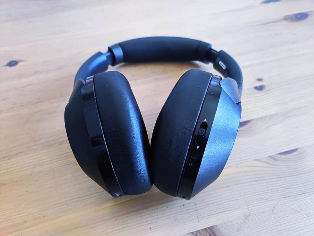 Hands On: Philips PH805 Wireless Headphones Review