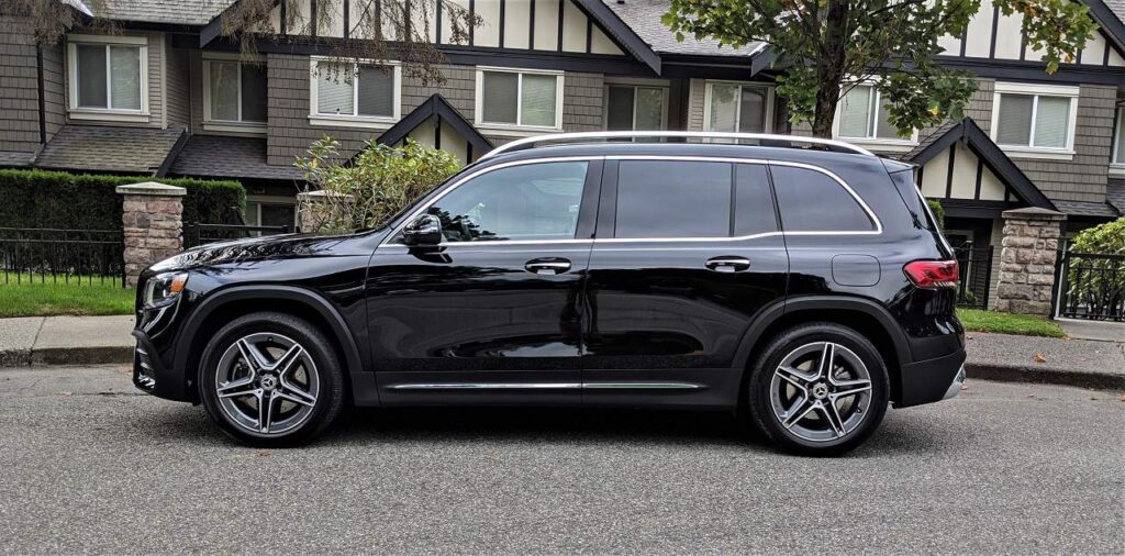 Mercedes-Benz GLB 250 4MATIC Review