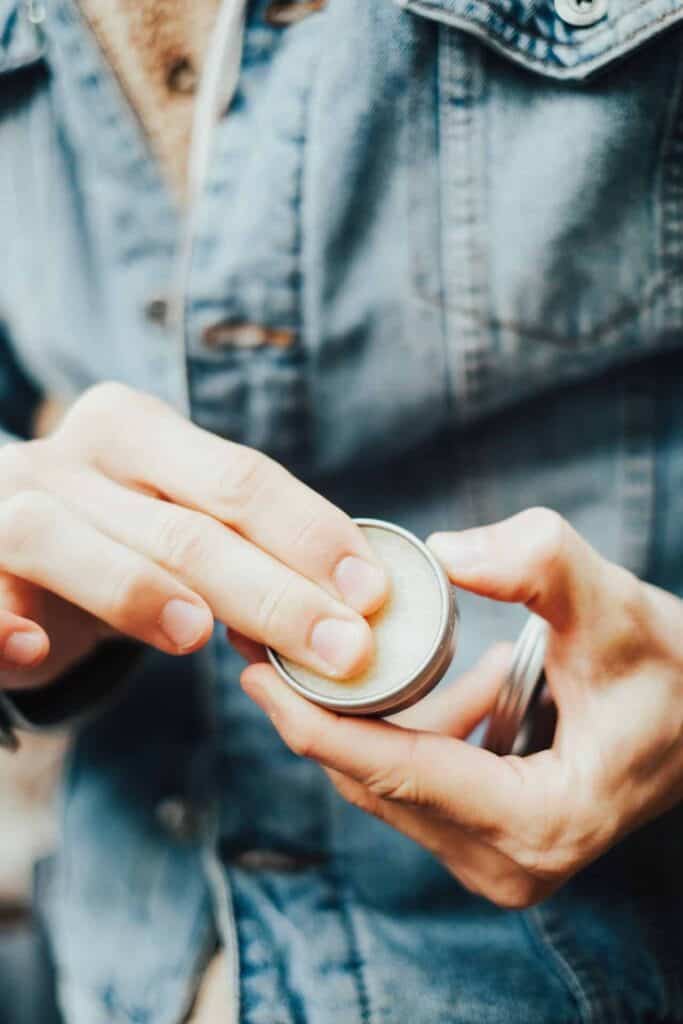 The Essential Guide To Cologne Samples: Traditional Or Solid Cologne?