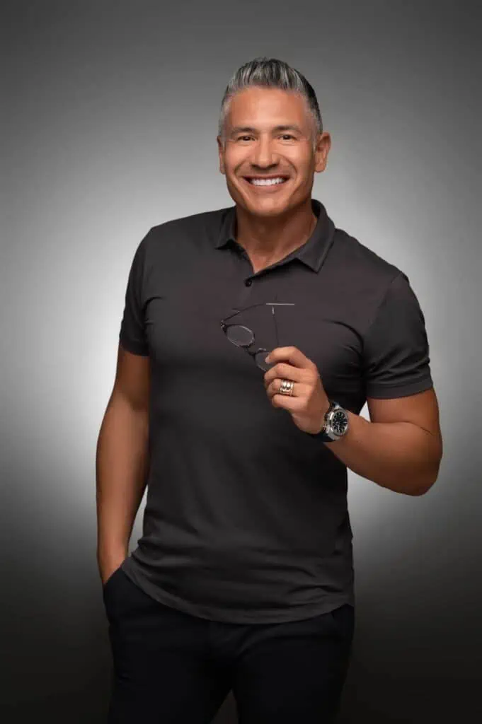 Leading With Faith And Integrity: The Business Philosophy Of Johnny ...