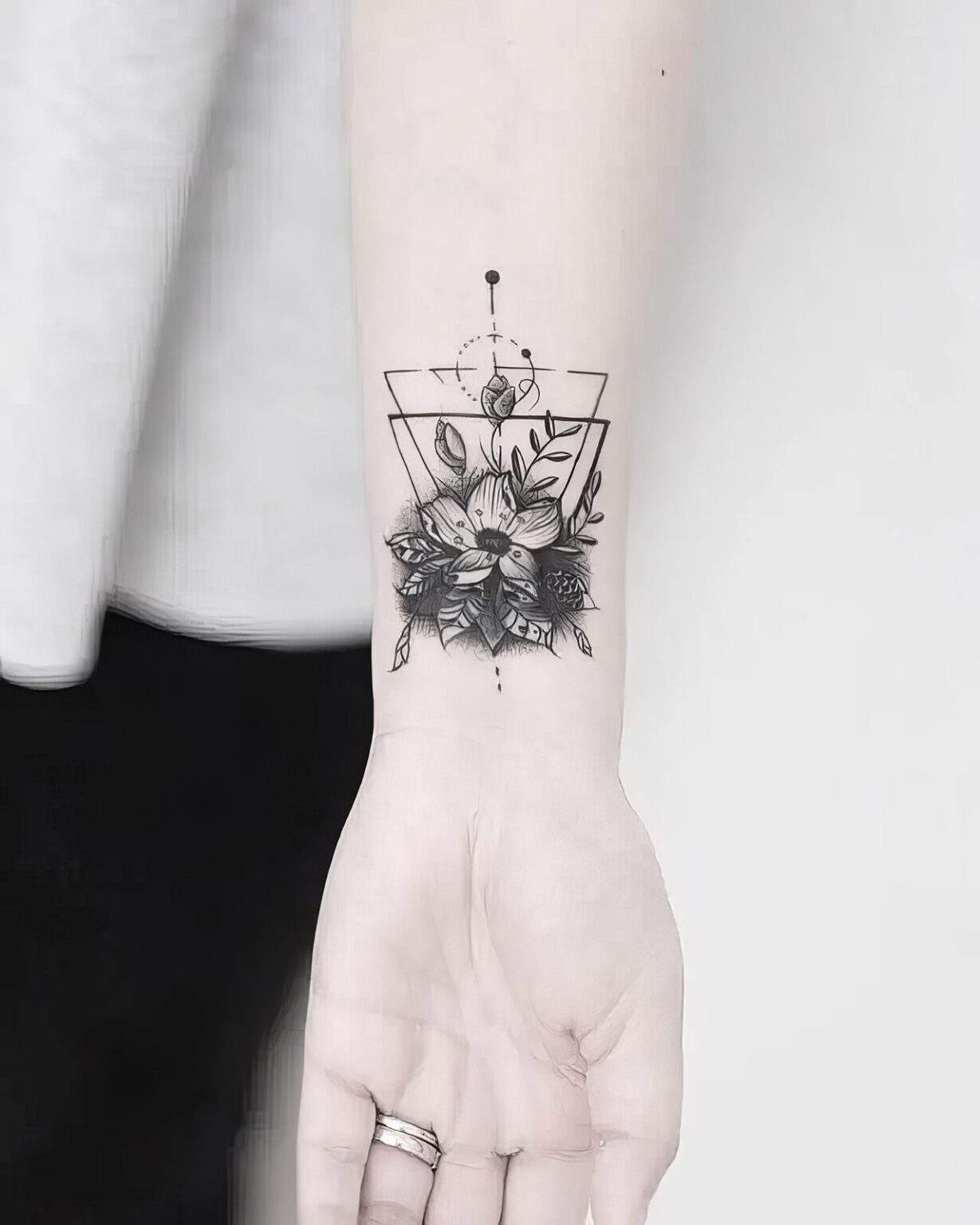 Geometric Line Tattoos: 103 Breathtaking Designs You Need To See Now!