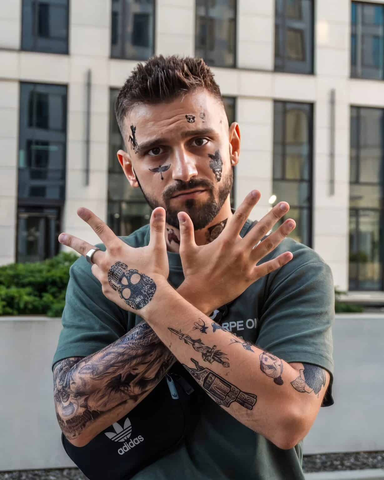 46+ Striking Face Tattoo Ideas: 7 Styles That Leave A Mark