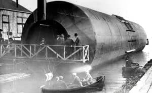 Weirdest Boats Ahoy: 9 Odd Yet Genius Designs You Must See