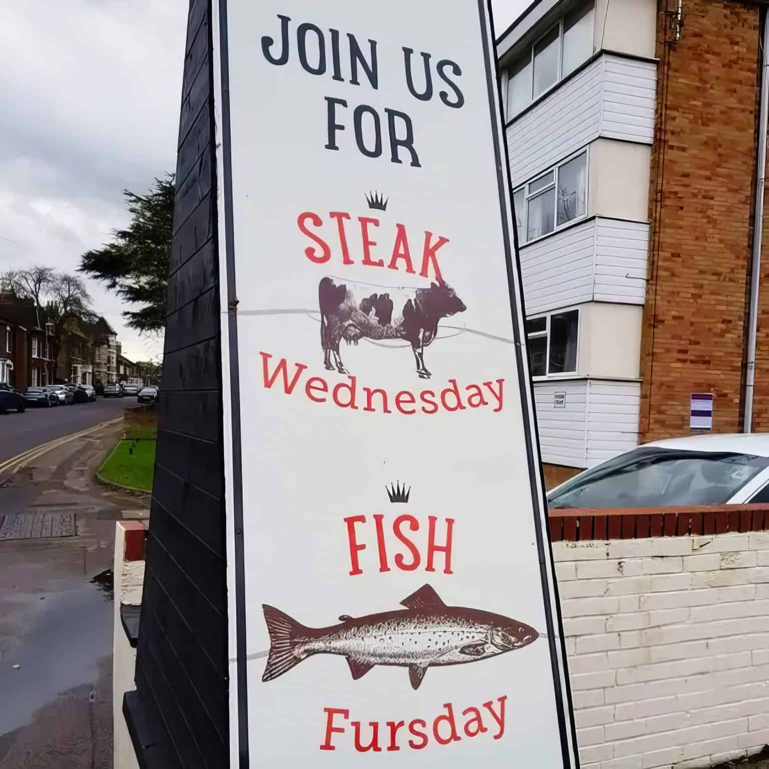 100+ Funny Business Signs That Guarantee A Laugh (2025 Edition)